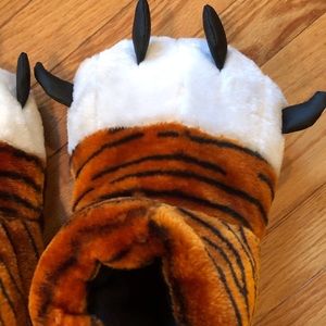 Shoes | Tiger Slippers | Poshmark